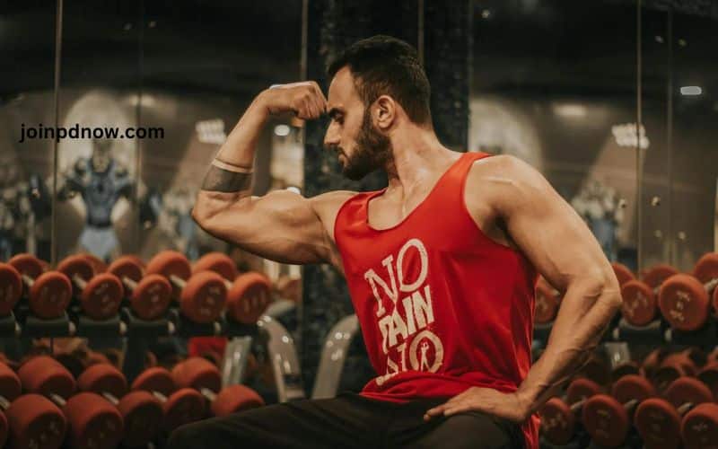 Build Insane Triceps By Doing Skull Crushers - Laz - Tymoff